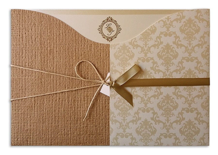 Como escolher o papel para o convite de casamento